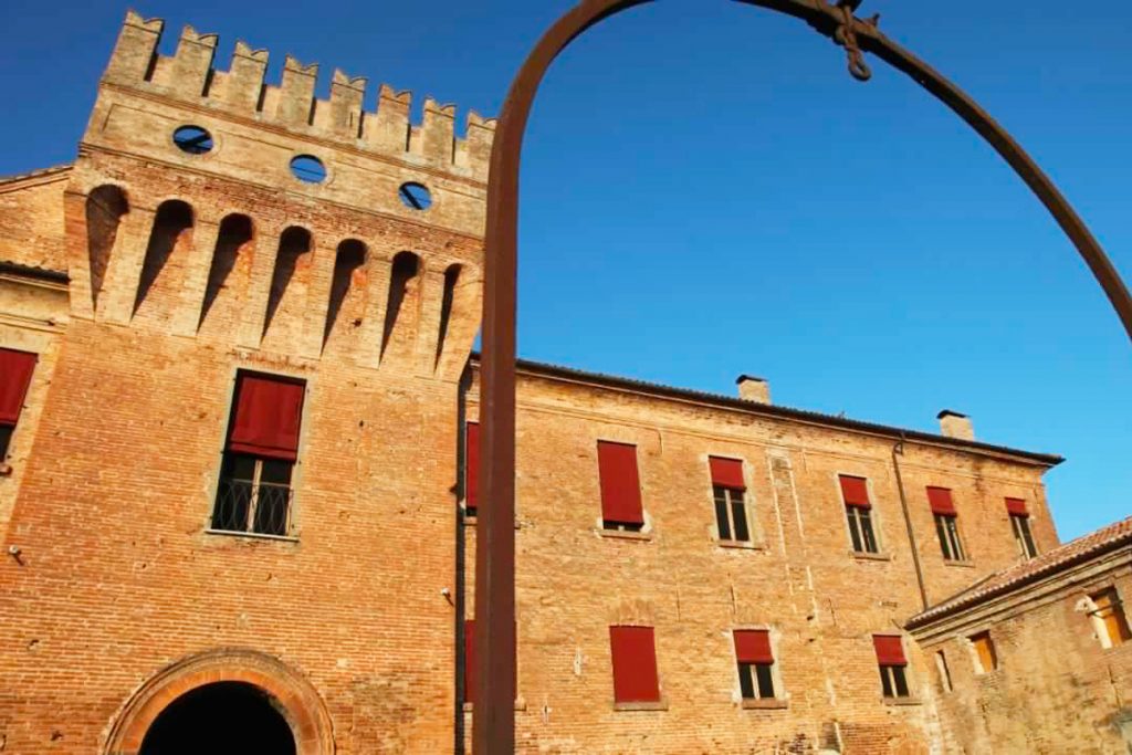 The Borgia Ring, a bicycle route through the Delizie Estensi of Ferrara ...