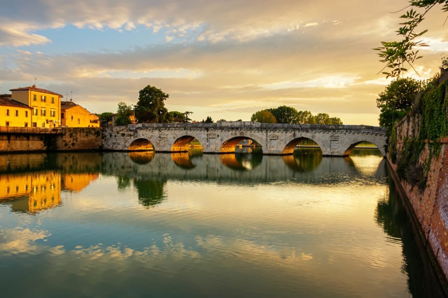 Rimini on foot, what to see in a 10-stage tour | Travel Emilia Romagna